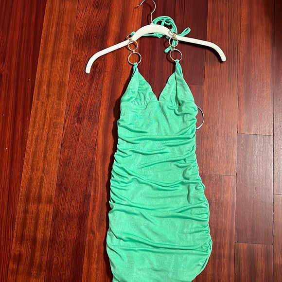 Princess Polly | Dresses | Princess Polly Body On Mini Green Dress ...